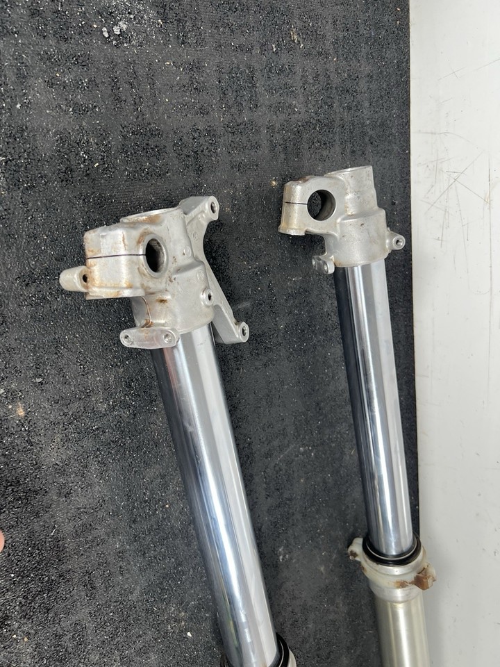2001-2003 SUZUKI RM250 Front Fork Suspension Forks Triple Tree Clamps ...