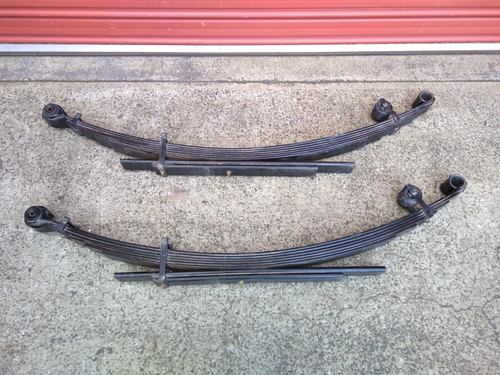 GENUINE 2019 TOYOTA LANDCRUISER 78 TROOP CARRIER REAR LEAF SPRINGS | eBay