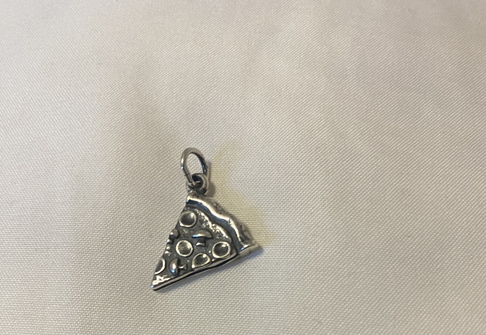 Pizza Charm James Avery - Gem