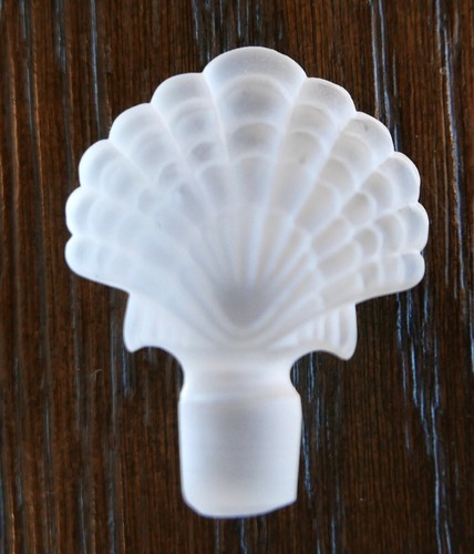 Small Frosted "Shell" Shaped Perfume Dauber Lalique Style 2.25" H x 2 ...