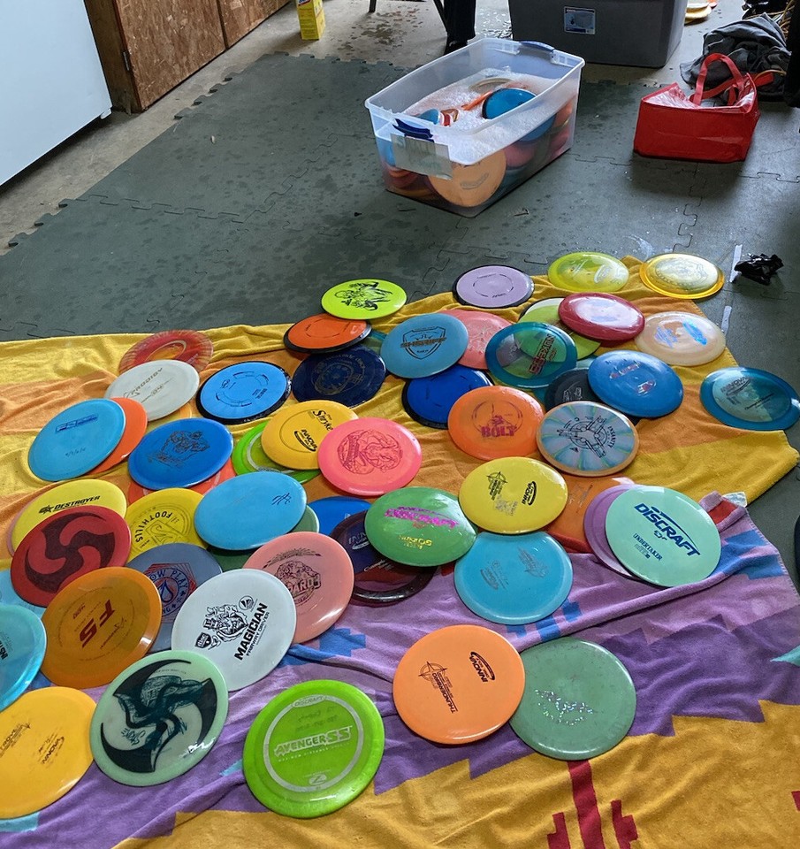 Disc Golf Box (INCLUDES 4 DISC) *YOU CAN REQUEST SPECIFIC DISC* | eBay