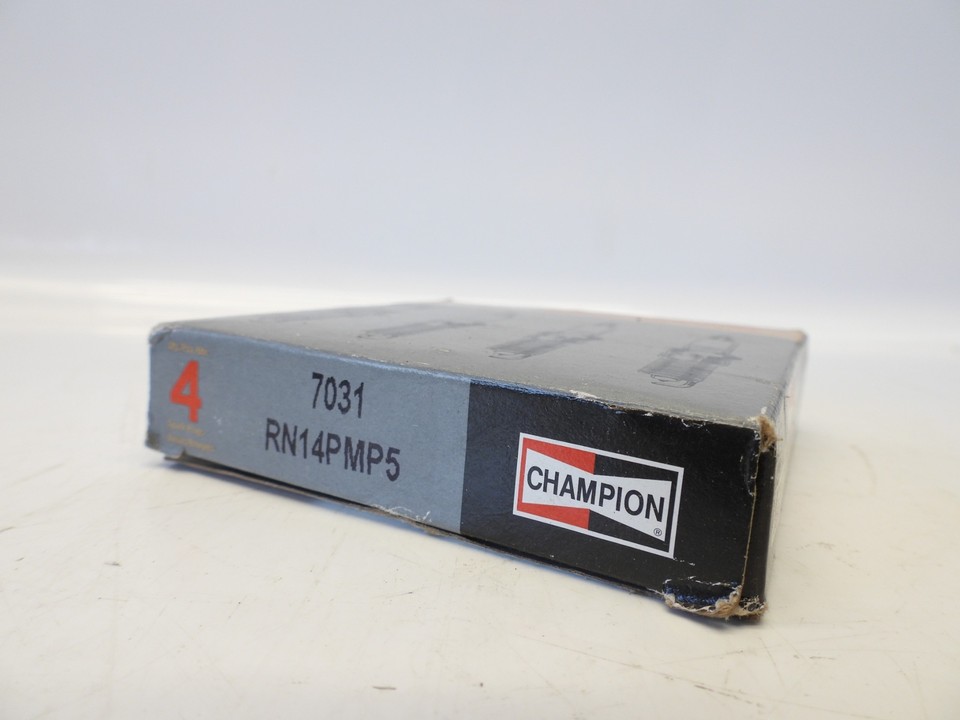 Set of 4 Genuine Champion Double Platinum Power Spark Plug 7031 ...