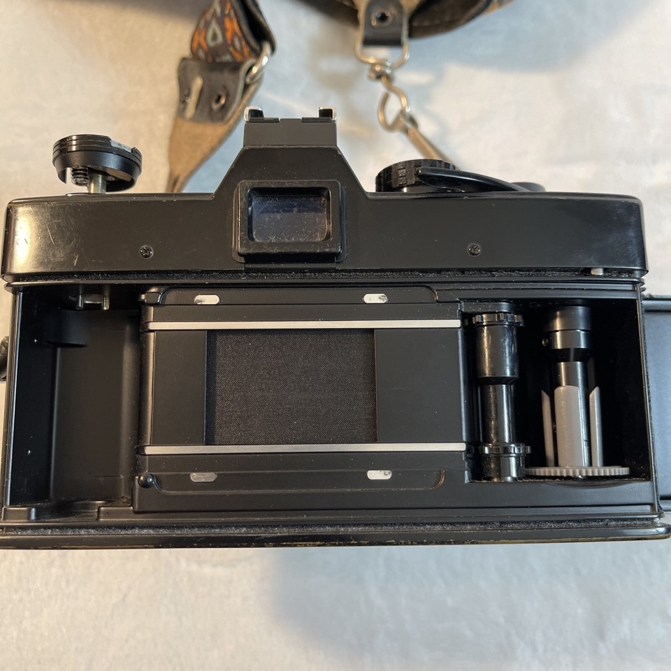 VTG Rare Minolta SRT-MC Camera w/50mm Minolta Rokkor-X Lens Cap 28mm ...