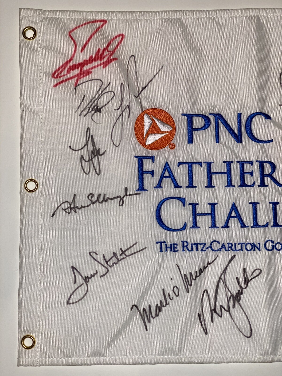PNC CHALLENGE SIGNED GOLF FLAG - Jack Nicklaus, Lee Trevino, Nick Faldo ...