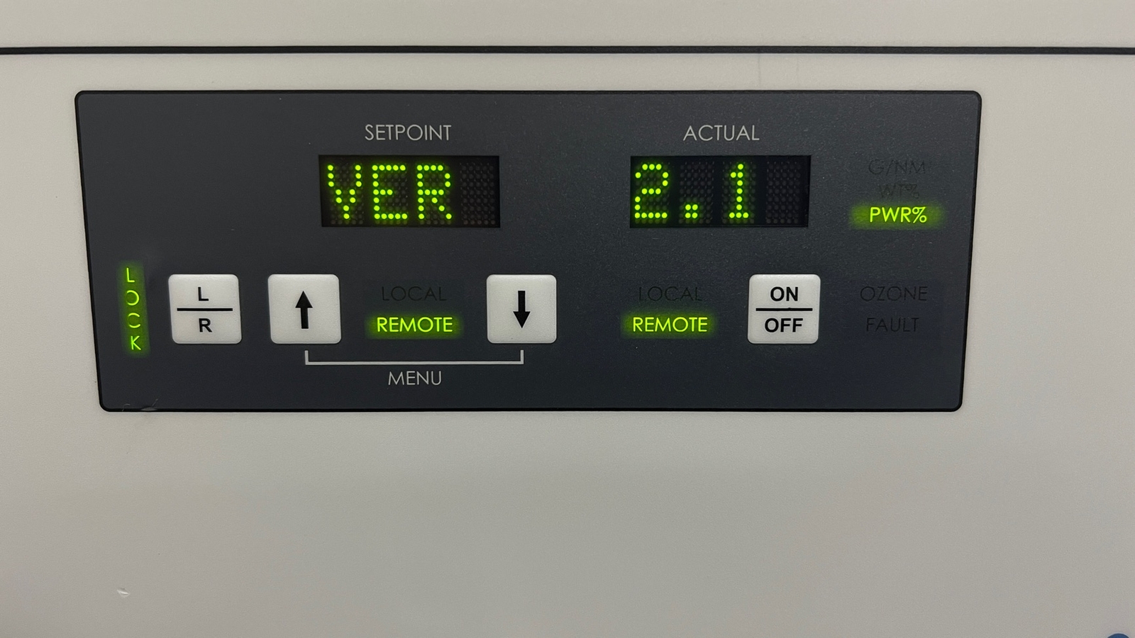 MKS ASTeX AX8407 Compact OZone Generator | eBay