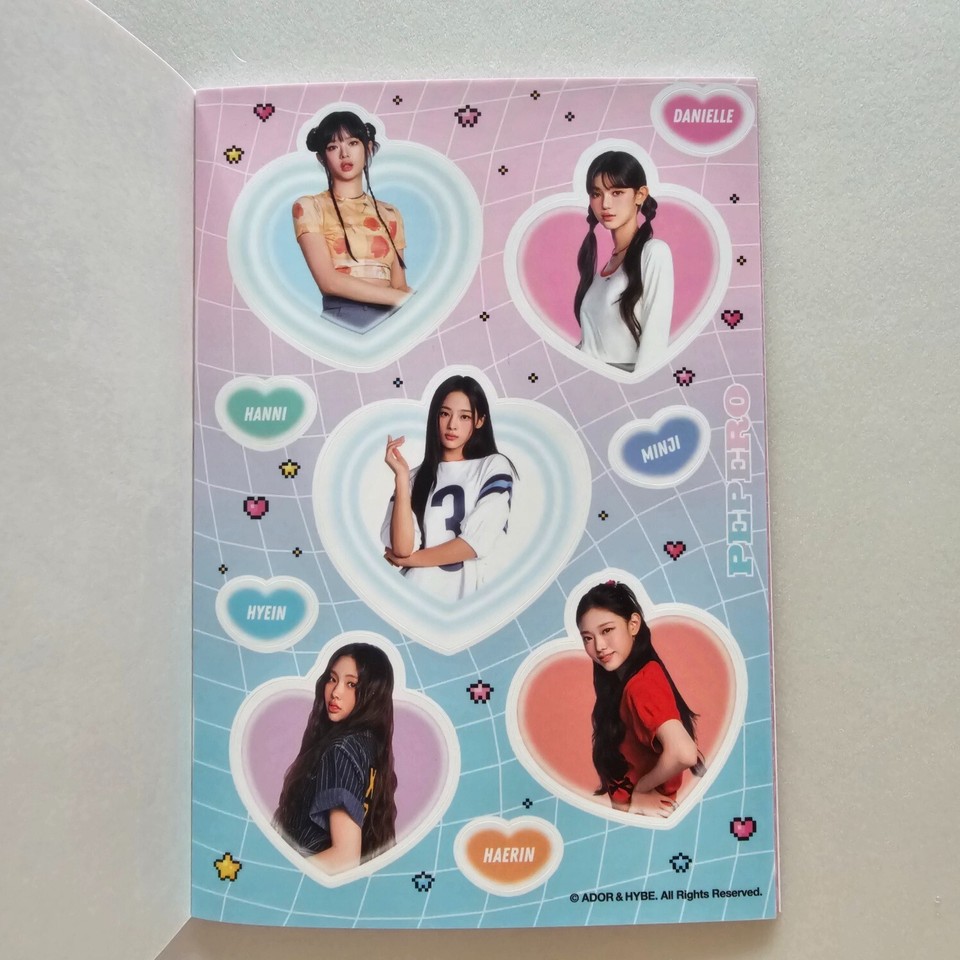 [ 公式 ] NewJeans x LOTTE PEPERO POP-UP STORE Promotional LIMITED STICKER ...