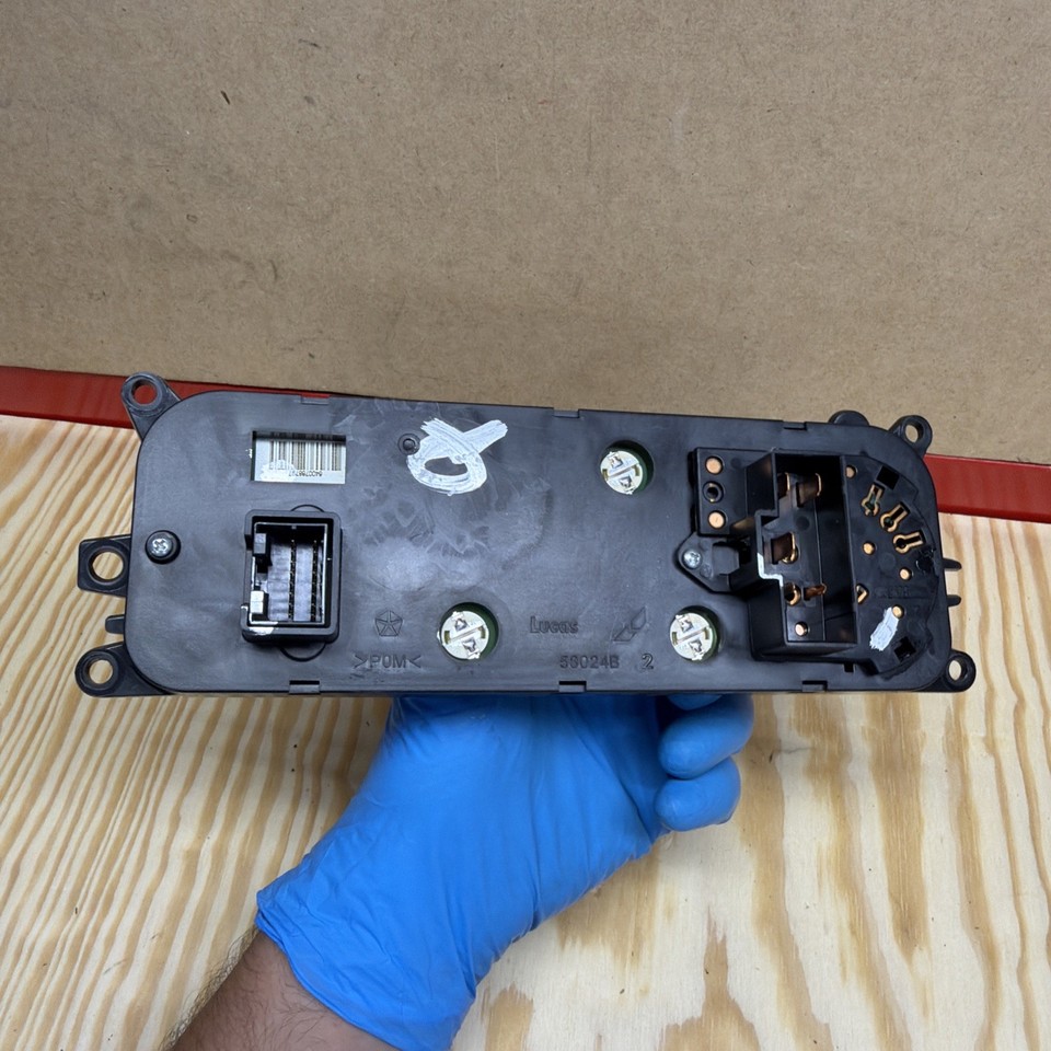 02 03 04 05 Dodge Ram 1500 Temperature Climate Control Heat A/C Dash ...