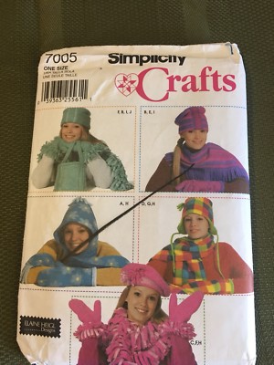 SIMPLICITY 7005, MISSES FLEECE ACCESSORIES. ONE SIZE PREOWNED UNCUT | eBay