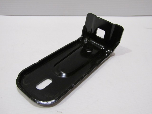 Mercedes-Benz Coupe C207 Frame Bracket Headlight Strut Right ...