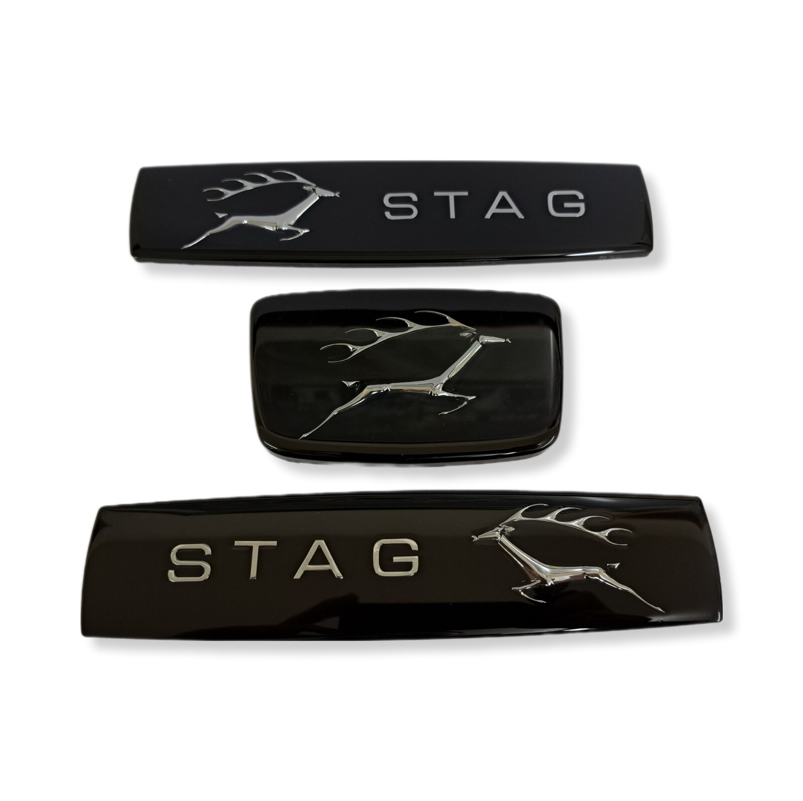 Triumph STAG ** BADGES - Set of 3 - Grille + pair of rear wing - BLACK ...