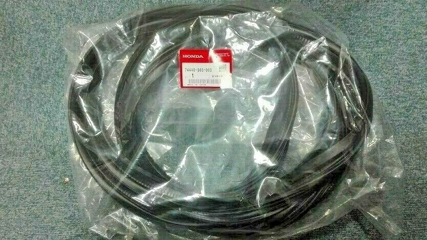 Honda Genuine OEM 74440-S03-003 Tailgate Weatherstrip Moulding Civic ...