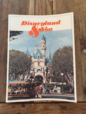 RARE VINTAGE 1982 DISNEYLAND & YOU EMPLOYEE CAST MEMBER RULES HANDBOOK ...