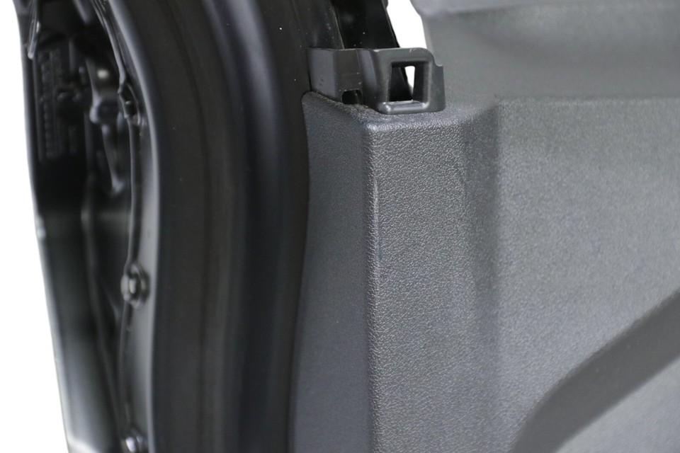 BMW XM G09 Rear Upper Hatch Trunk Lid Shell Panel & Inner Trim 2023 ...