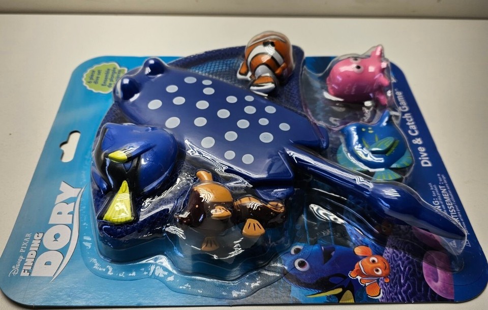Disney Finding Dory -Dive and Catch Game (6 Piece Dive Set) | eBay