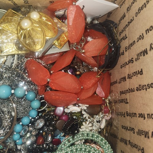 10+ LBS Vintage To Now CRAFT JUNK SCRAP Jewelry Lot Harvest Repurpose ...