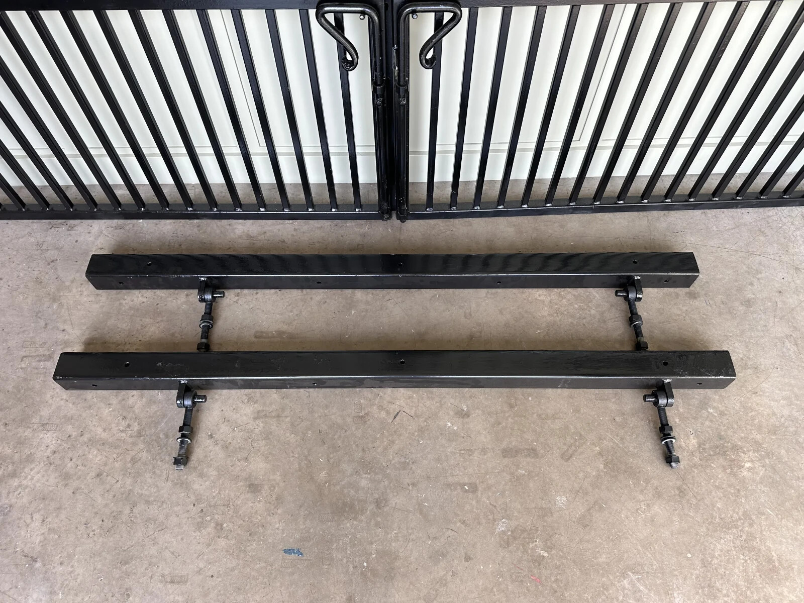 Reclaimed Decorative Metal Driveway Gates & Posts | eBay UK