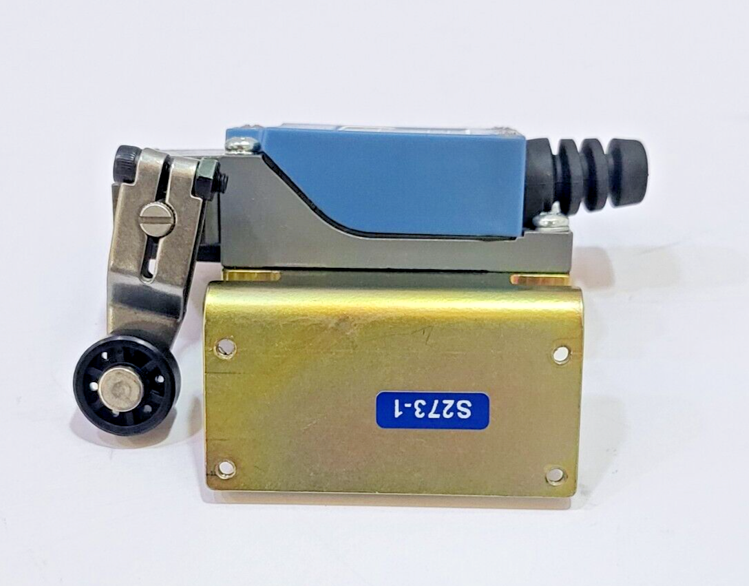 NAIS AZ8104 Mini Limit Switch T158292 for sale online | eBay