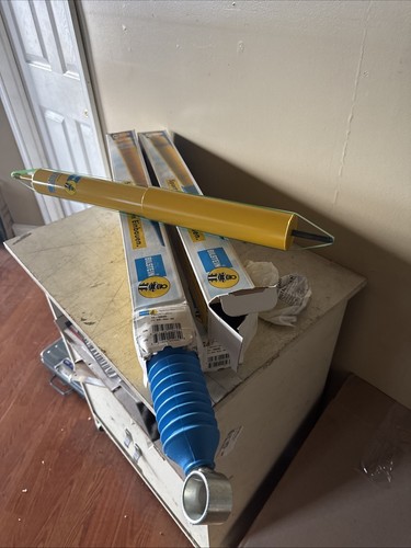 Bilstein B6 4600 Rear shocks for Land Rover Defender 90 -97 Shock Kit 4 ...