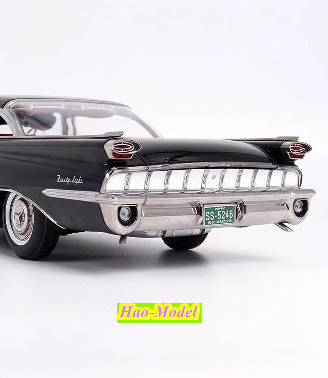 Sun Star 1:18 Oldsmobile 98 Alloy Diecast Metal Car Model Collection ...