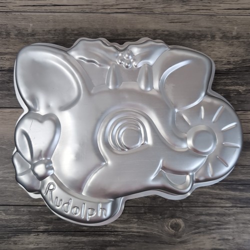 Wilton Rudolph The Red Nosed Reindeer Metal Cake Pan 1981 502-3347 | eBay