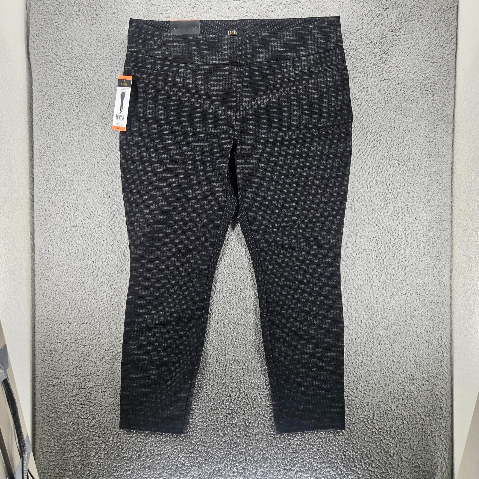 NWT Dalia Pants Women's Plus XXL 2XL Pull On Pants 38x28 Black & White ...