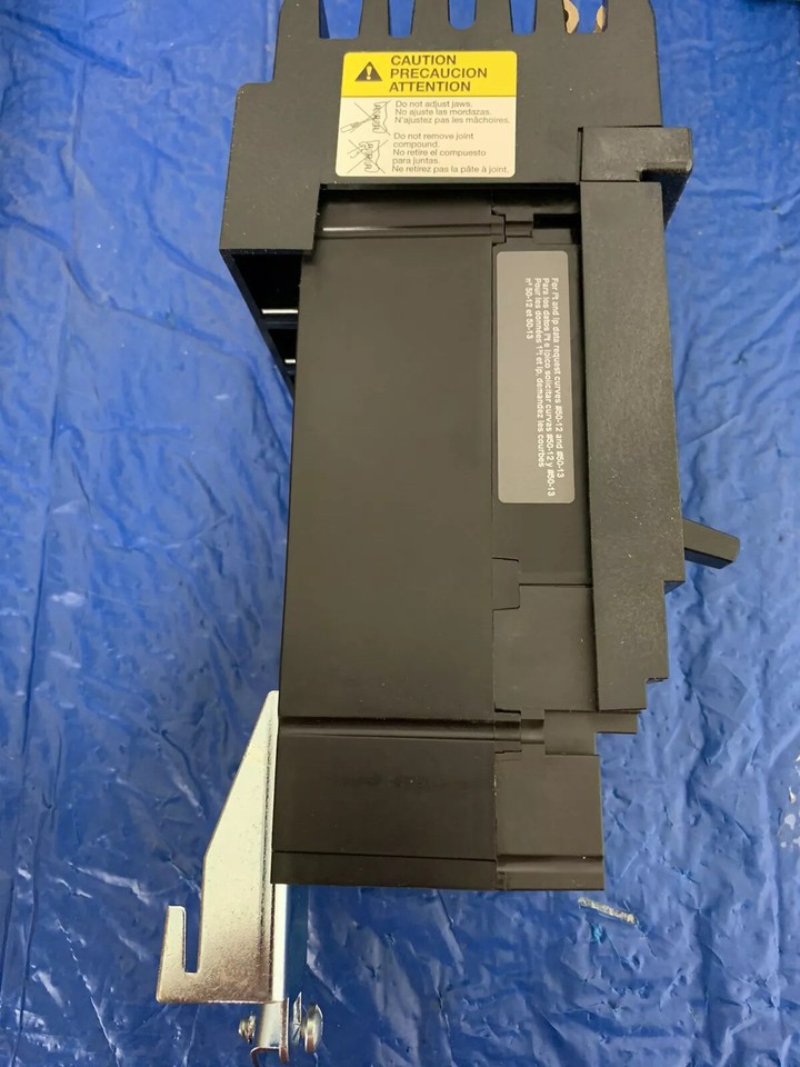 *NEW* Square D 250A 3P JLA36250 JLA36250ABSAYE ILINE W/120V SHUNT TRIP ...