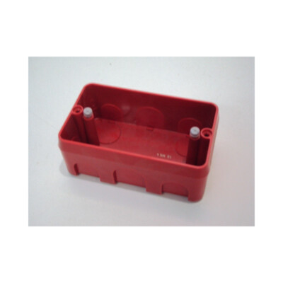 Boite d'encastrement à sceller 3 modules 113x67mm prof 40mm maçonnerie ...