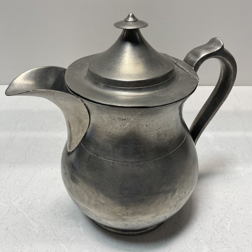 Vintage Water Pitcher with Attached Lid., 12 inch Tall Aluminum ...