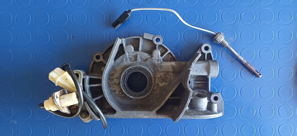 Pompa olio con sensore per Lancia Thema, Croma, Delta, 155 2.0 Turbo ...