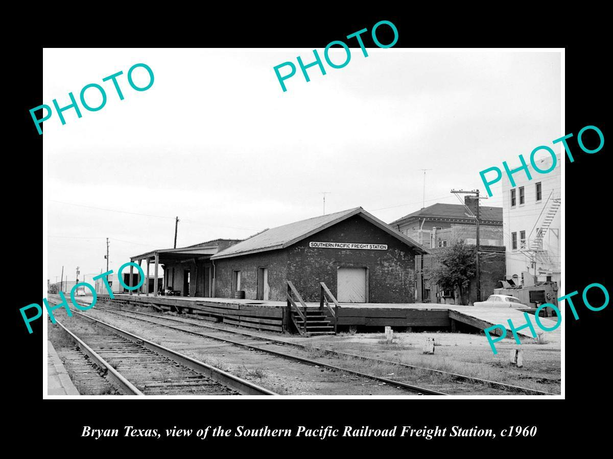 OLD POSTCARD SIZE PHOTO OF BRYAN TEXAS THE SP RAILROAD FREIGHT STATION ...