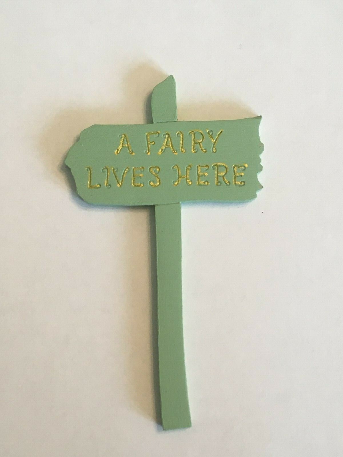 Wooden A FAIRY LIVES HERE Sign Post - Fairy Door Accessory - Fairy ...