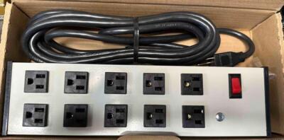 NEW Wiremold UL210BD Plug In Outlet Center 10 Outlets 15A, 15' Cord ...