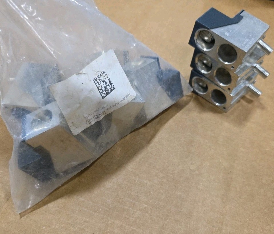 NEW Open Box SQUARE D POWERPACT CIRCUIT BREAKER LUG KIT 2/0-500KCMIL ...