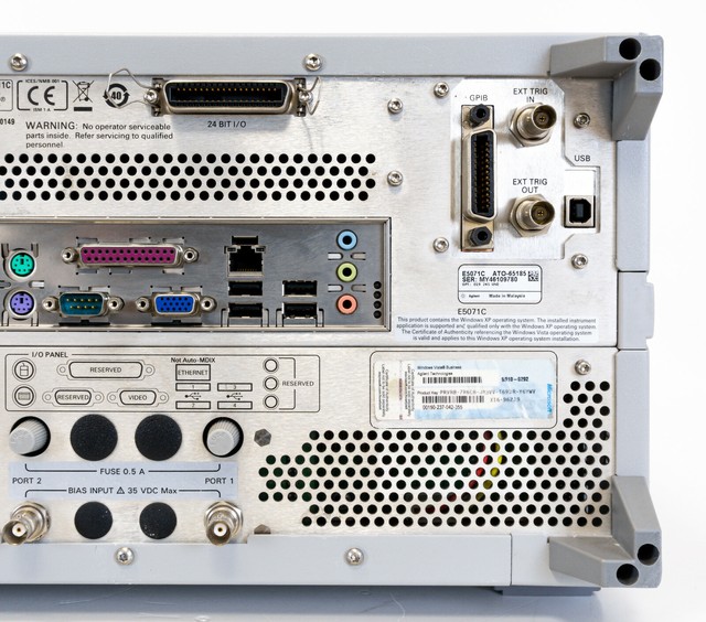 Agilent Keysight E5071C 4.5 GHz Ena Vector Network Analyzer for sale ...
