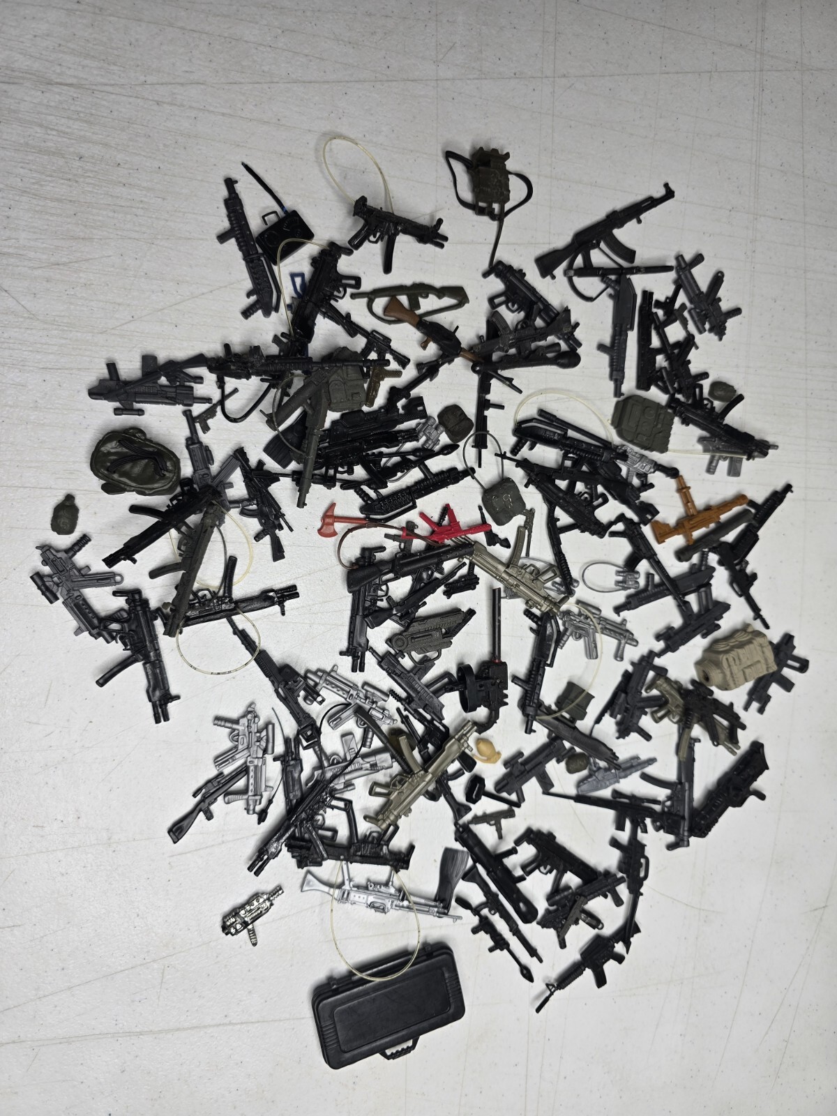 Huge Lot of 125+ Action Figure Weapons Accessories Mixed Condition ...