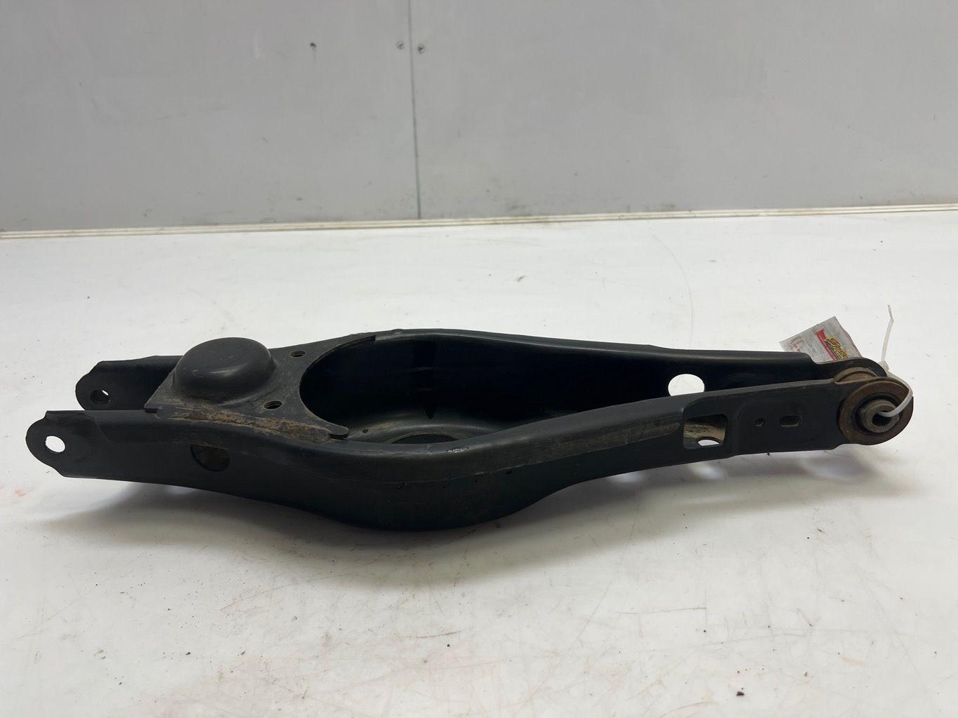 2006 - 18 Toyota Rav4 Rear Lower Spring Mount Arm LH Driver Side OEM ...