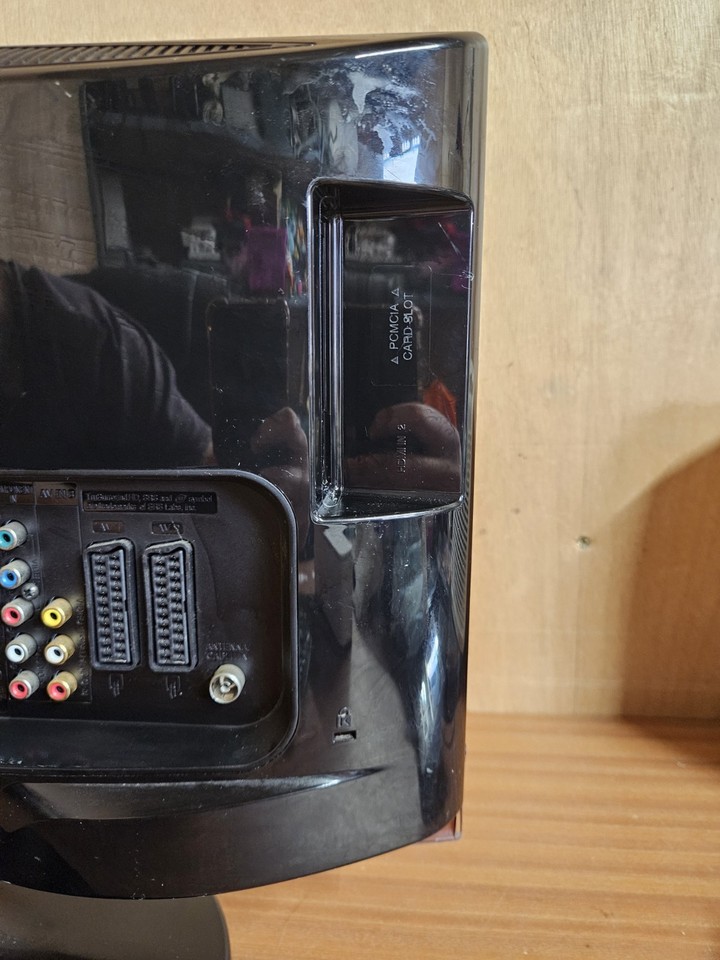 LG Flatron M1962DL 19” HD LCD TV Plus Remote Controller Black | eBay.de