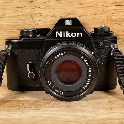 Nikon Fm2 Nikon Em Light Meter Nikon Fm2 Nikon Em Batteries Nikon Fm2 ...