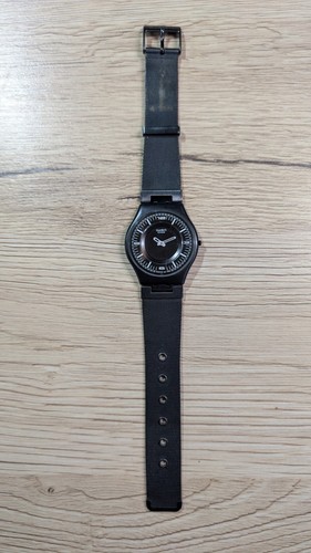 Ancienne Montre Swatch Skin Ultra Plate Noir De Chine SFB 107 AG 1999 ...