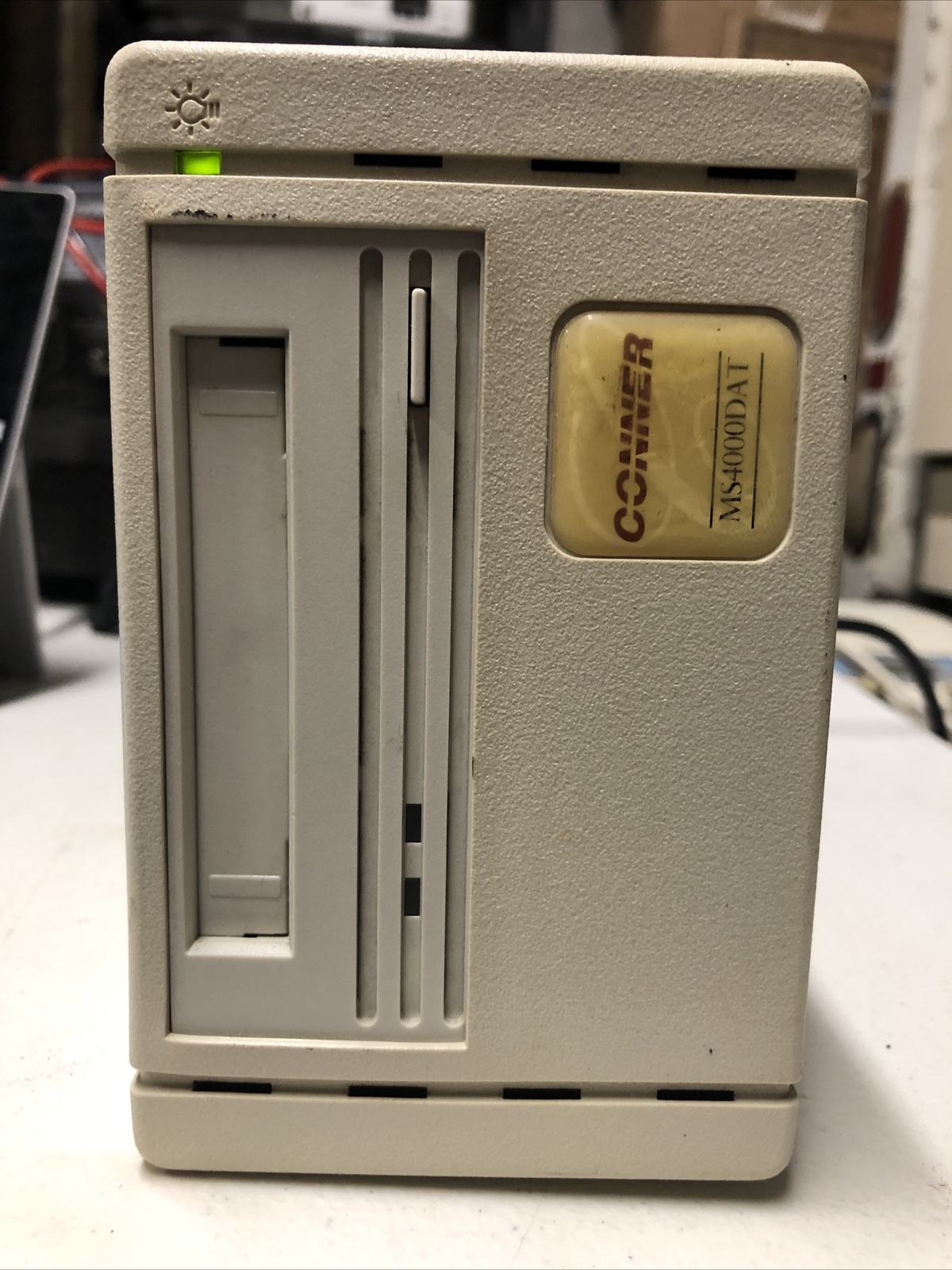 Conner External Tape Drive MS2000DAT 4 GB DAT Conner Peripherals, Inc ...