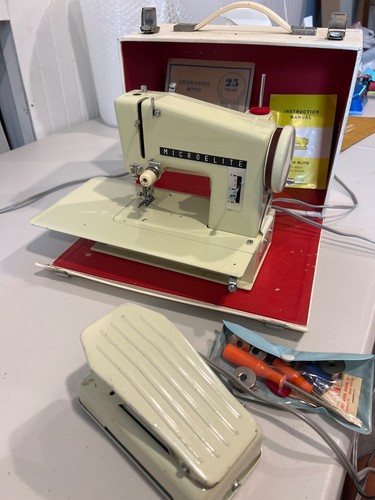 Vintage Micro Elite Model YM-70 Sewing Machine Featherweight ??? B | eBay