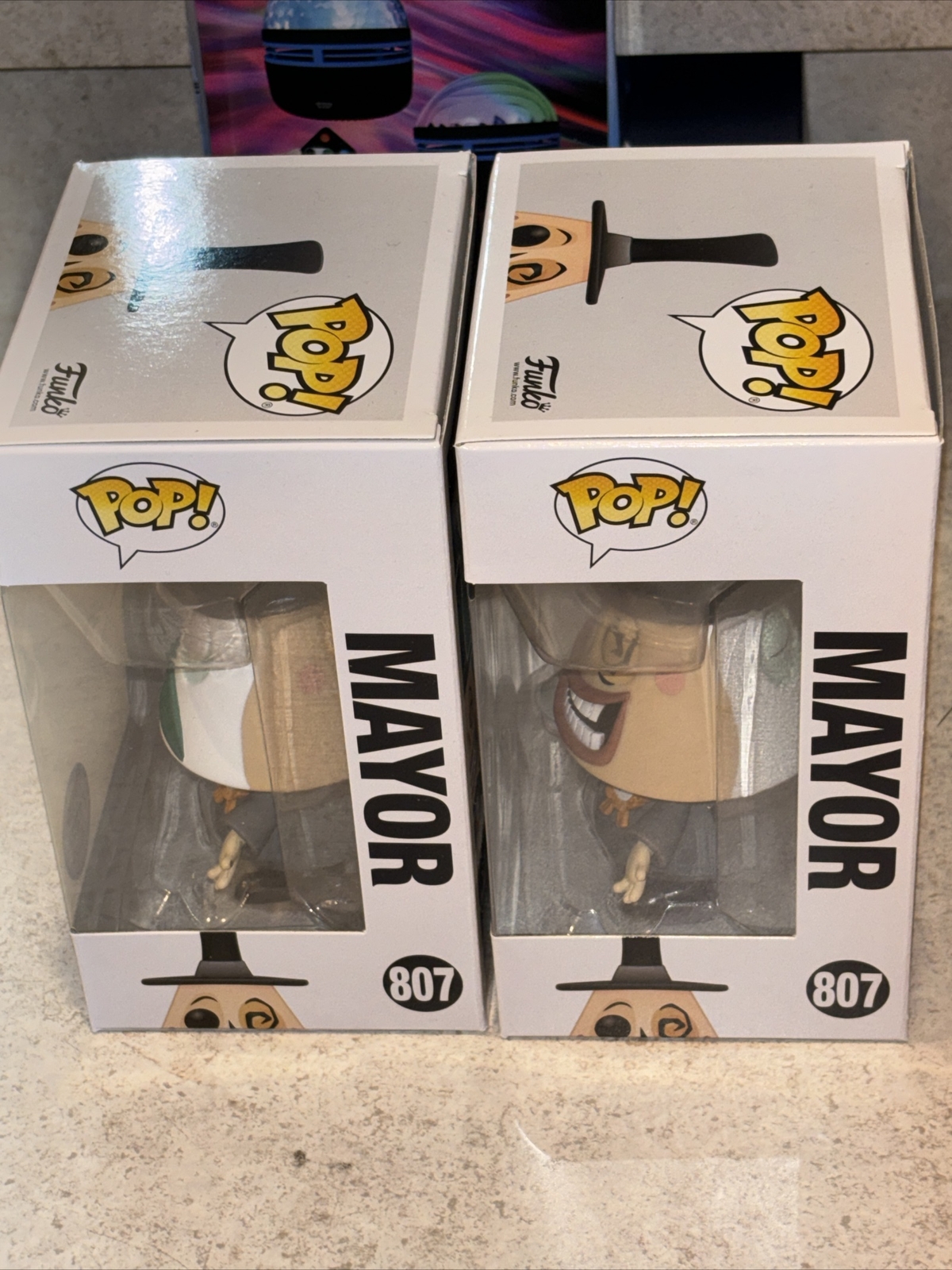 Funko Pop! Vinyl: Disney – Mayor (Chase) and Common Lot #807 - La Paz ...