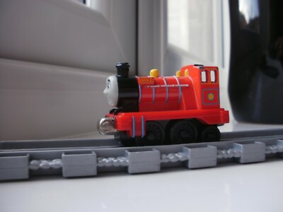 Thomas & Friends TAKE AND PLAY ALONG, MIKE DIECAST learning curve | eBay