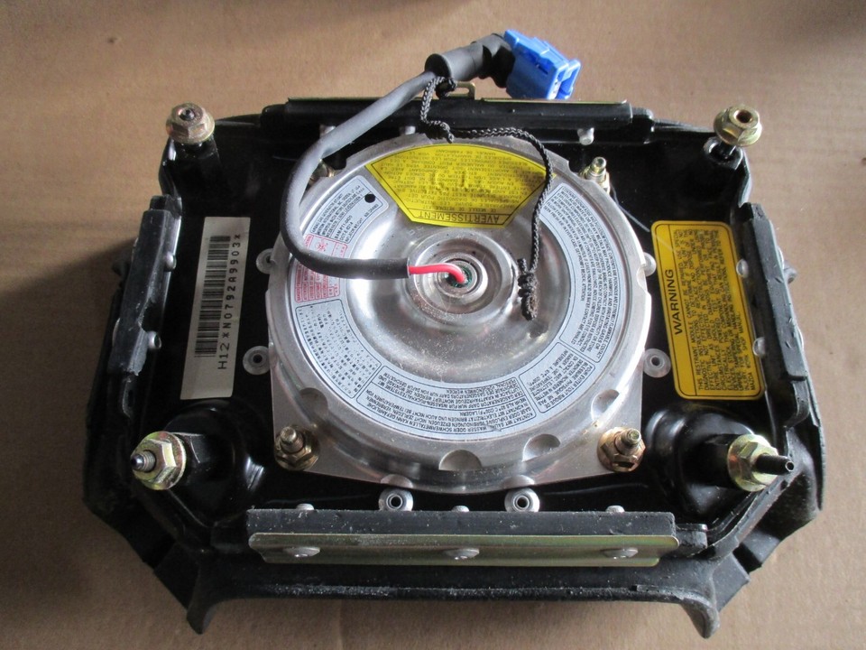 90-97 Mazda Miata MX-5 OEM STEERING WHEEL SRS DRIVER SIDE HORN "SRS ...