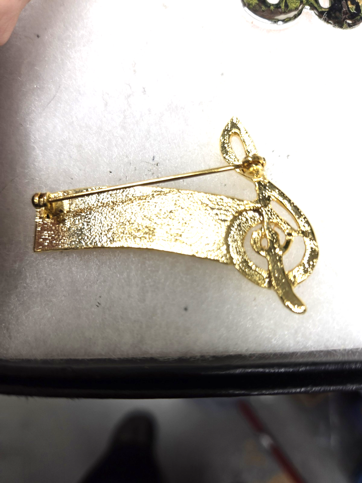 Vtg nos gold tone Piano Music Note Pin | eBay
