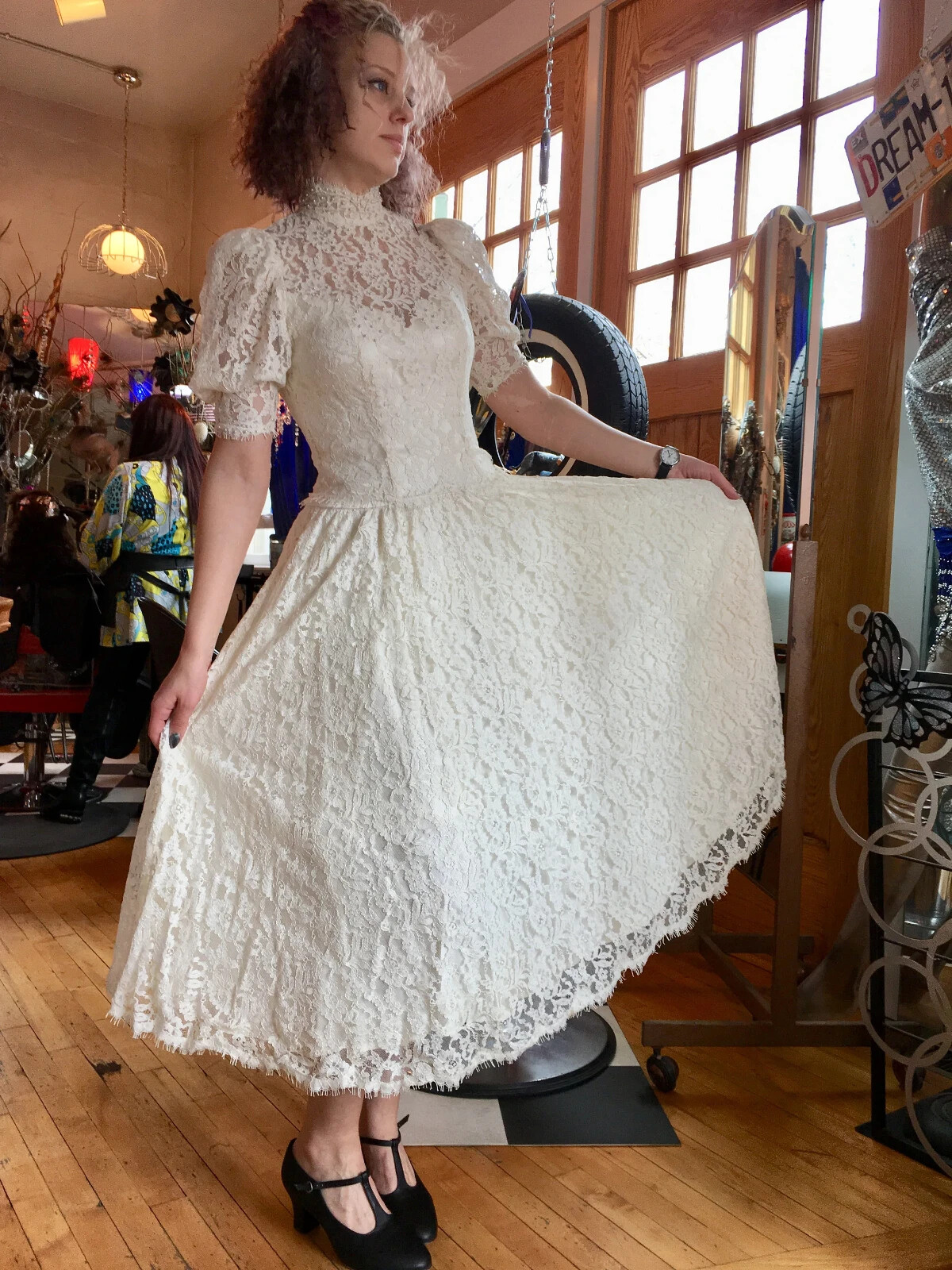 Vintage Bridal Gown Off White Antique White Lace Sati… - Gem