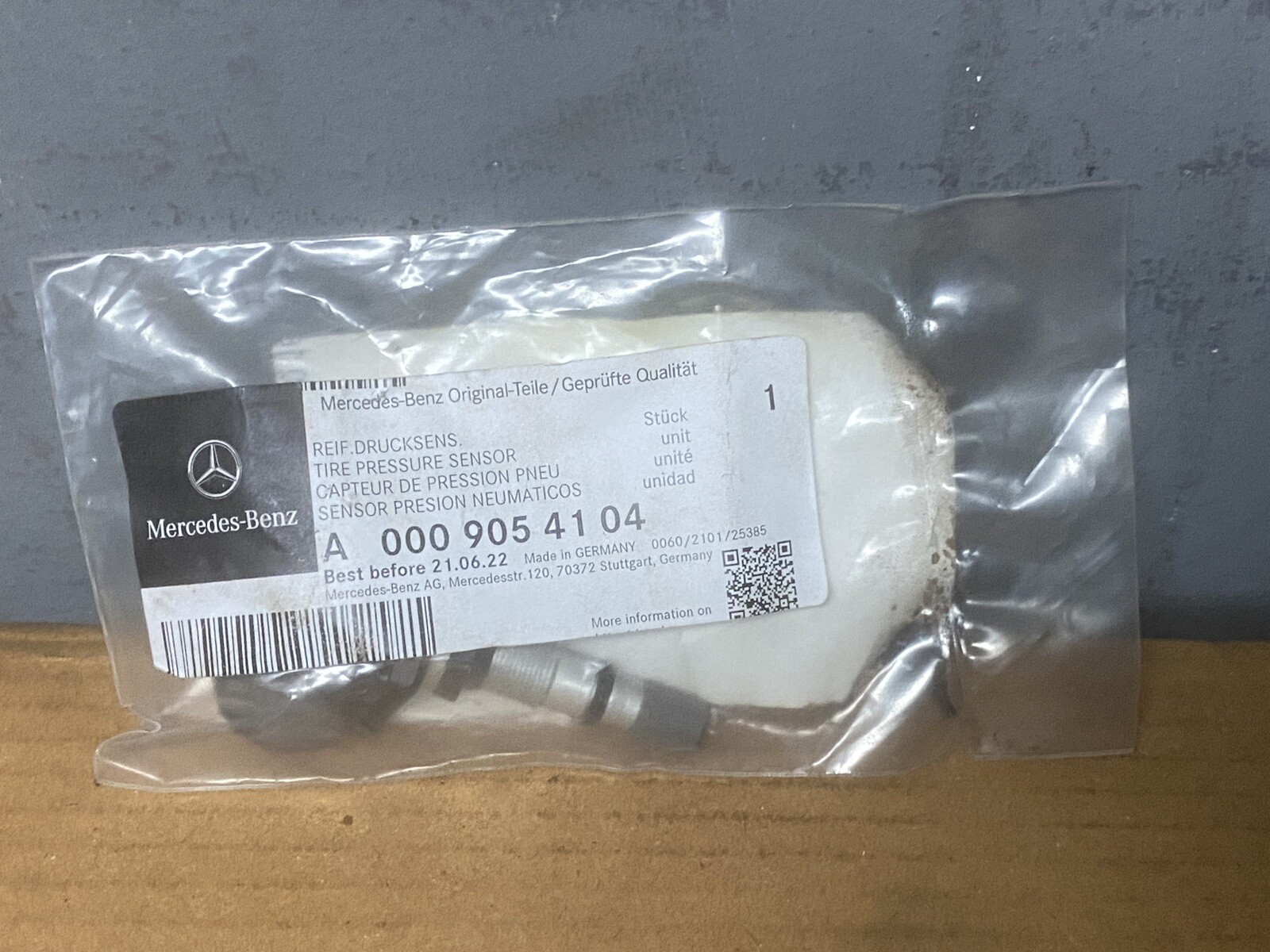Genuine MERCEDES BENZ TMPS TPS Tyre Pressure W205 W177 A0009054104Q for ...