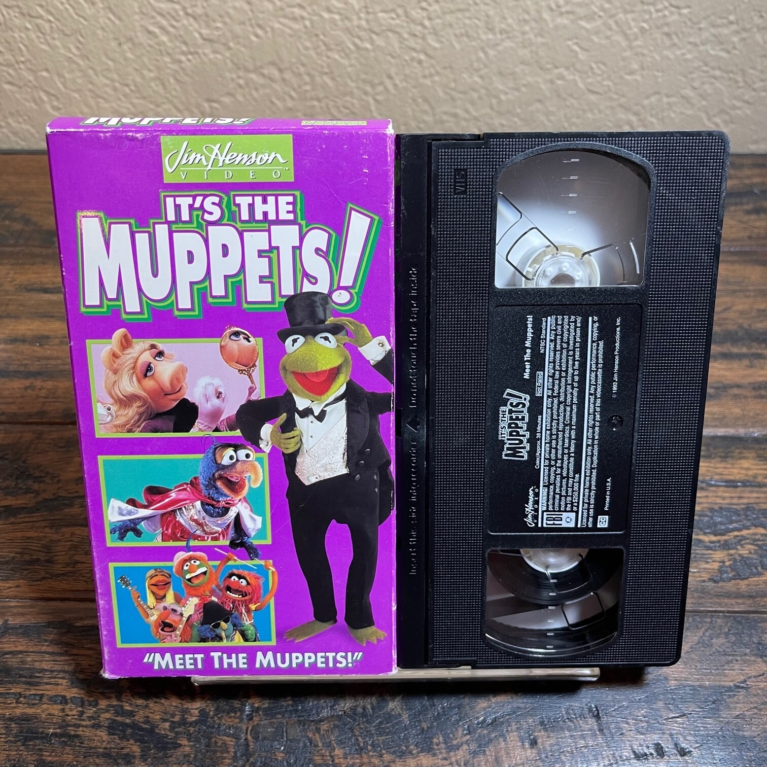 It’s the Muppets “Meet the Muppets' VHS | Grelly USA