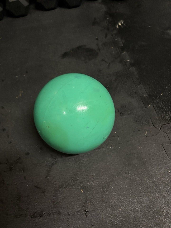 Compact Medicine Ball Green 5kg | eBay UK