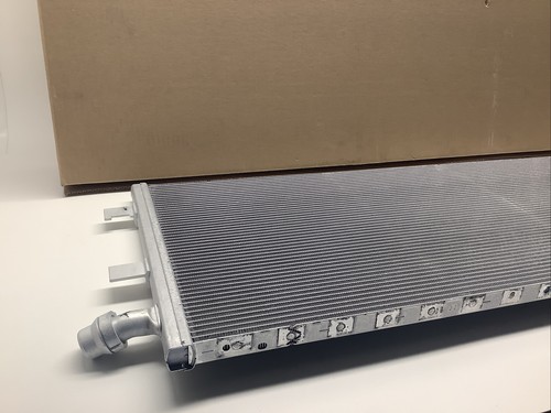 2020 2021 022 MERCEDES BENZ CLA45 AMG COOLANT RADIATOR OEM A0995006001 ...